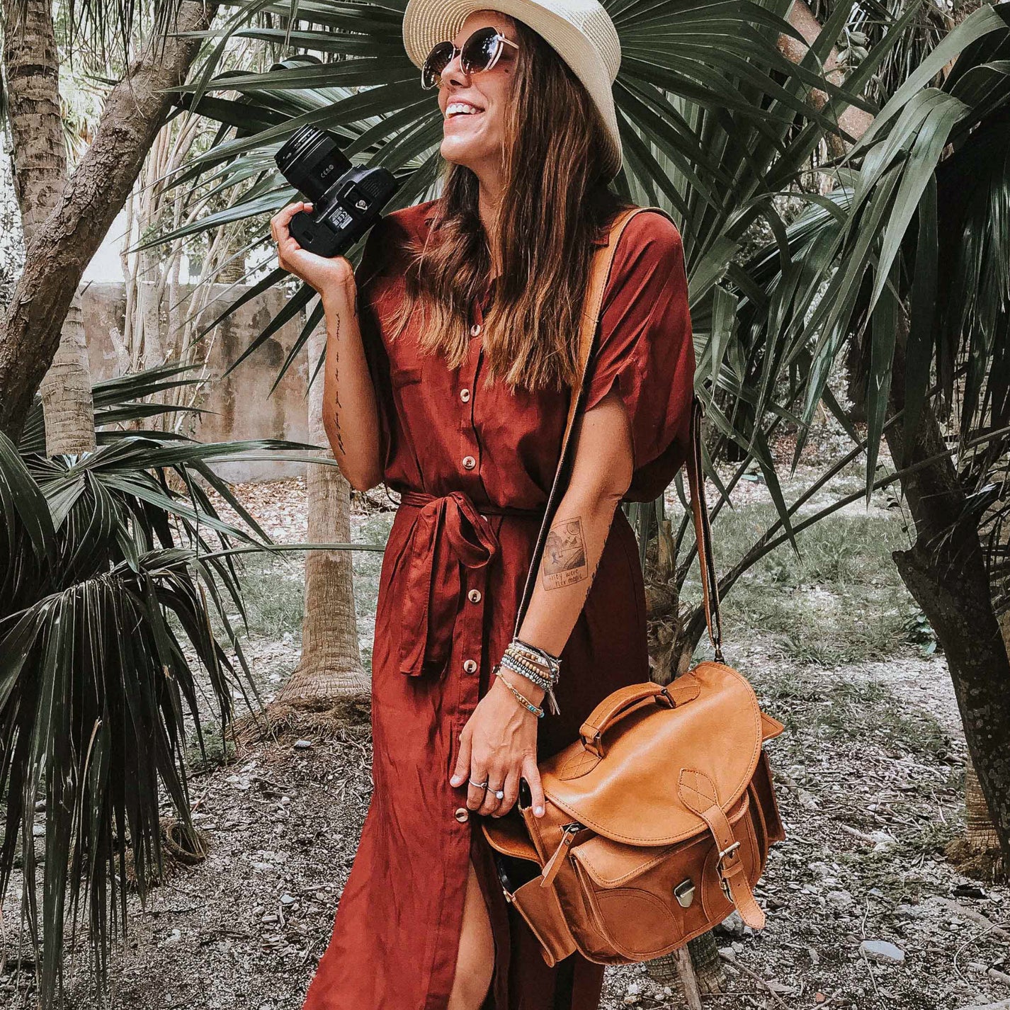 Icon Camera Bag | 2-in-1 DSLR case and handbag | Rofozzi